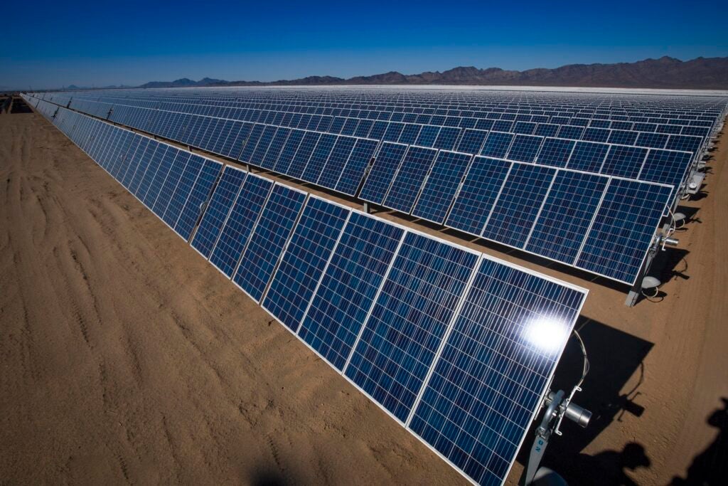 Faster, affordable clean energy? This bipartisan bill delivers ...