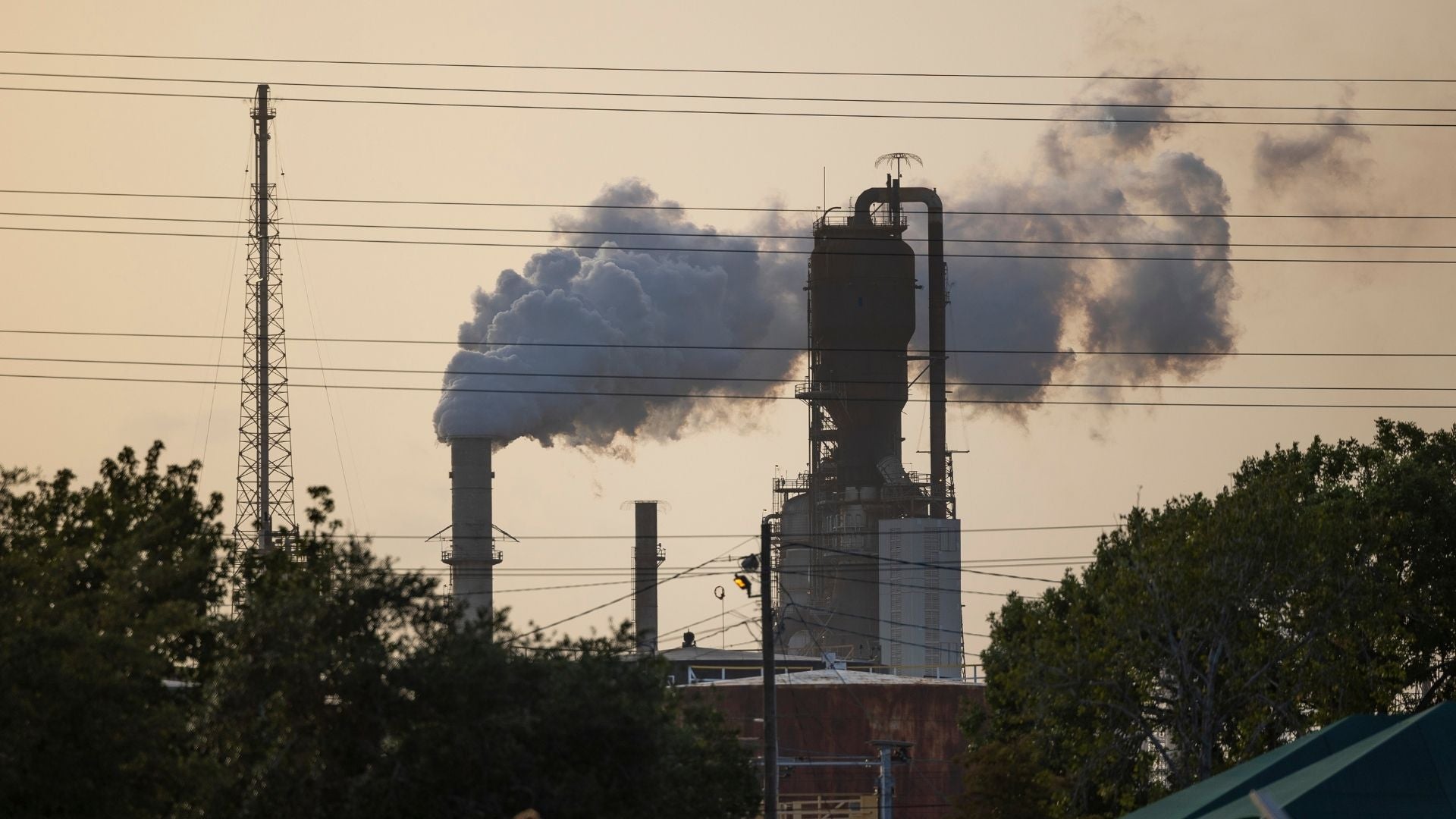 Here’s why centering communities on the frontlines of pollution can ...